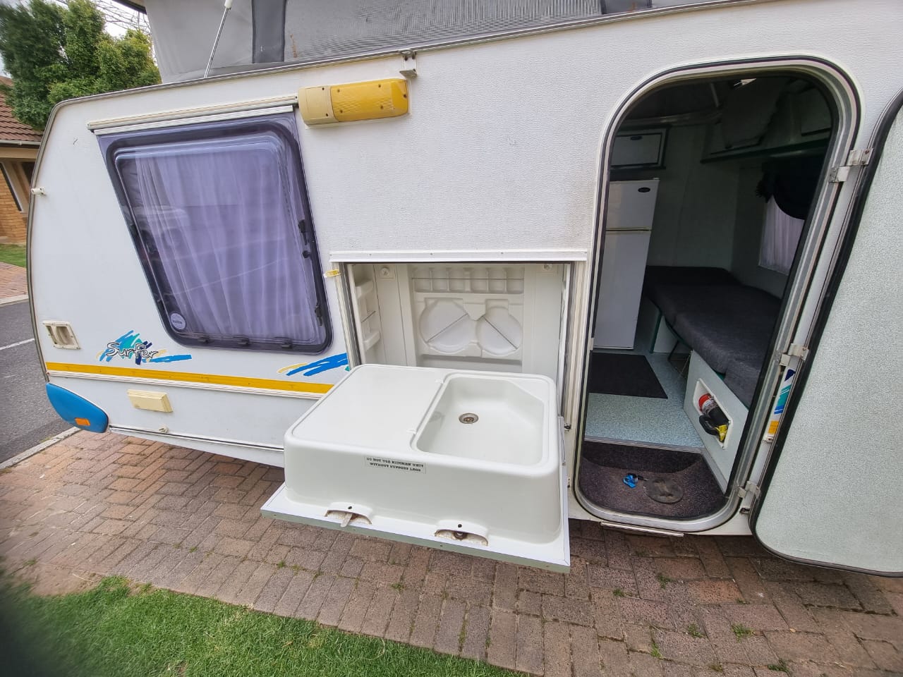 Caravan Hire Montagu: Sprite Surfer Delux | Kampi.co.za