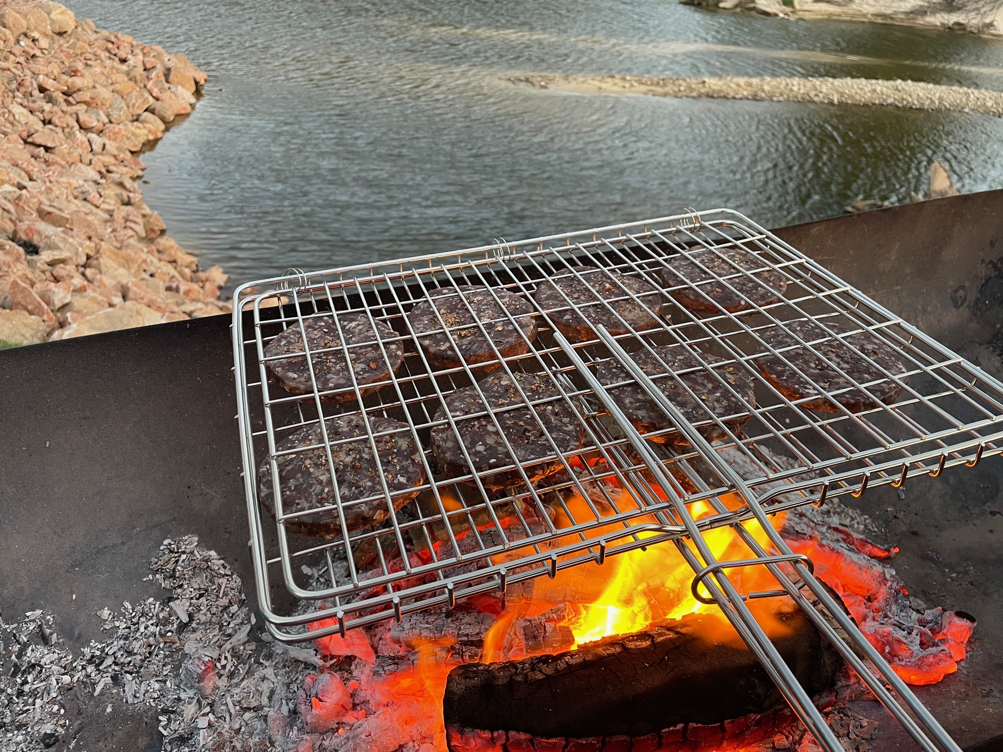 Caravan Hire Strand: Trailer Mecca Bushy | Kampi.co.za